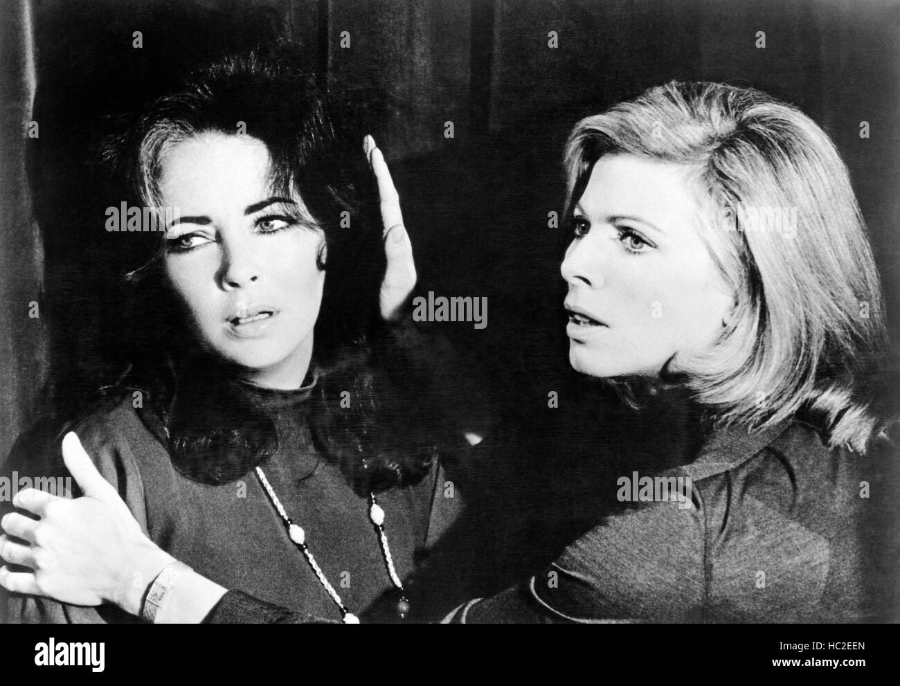 NIGHT WATCH, from left: Elizabeth Taylor, Billie Whitelaw, 1973 Stock ...