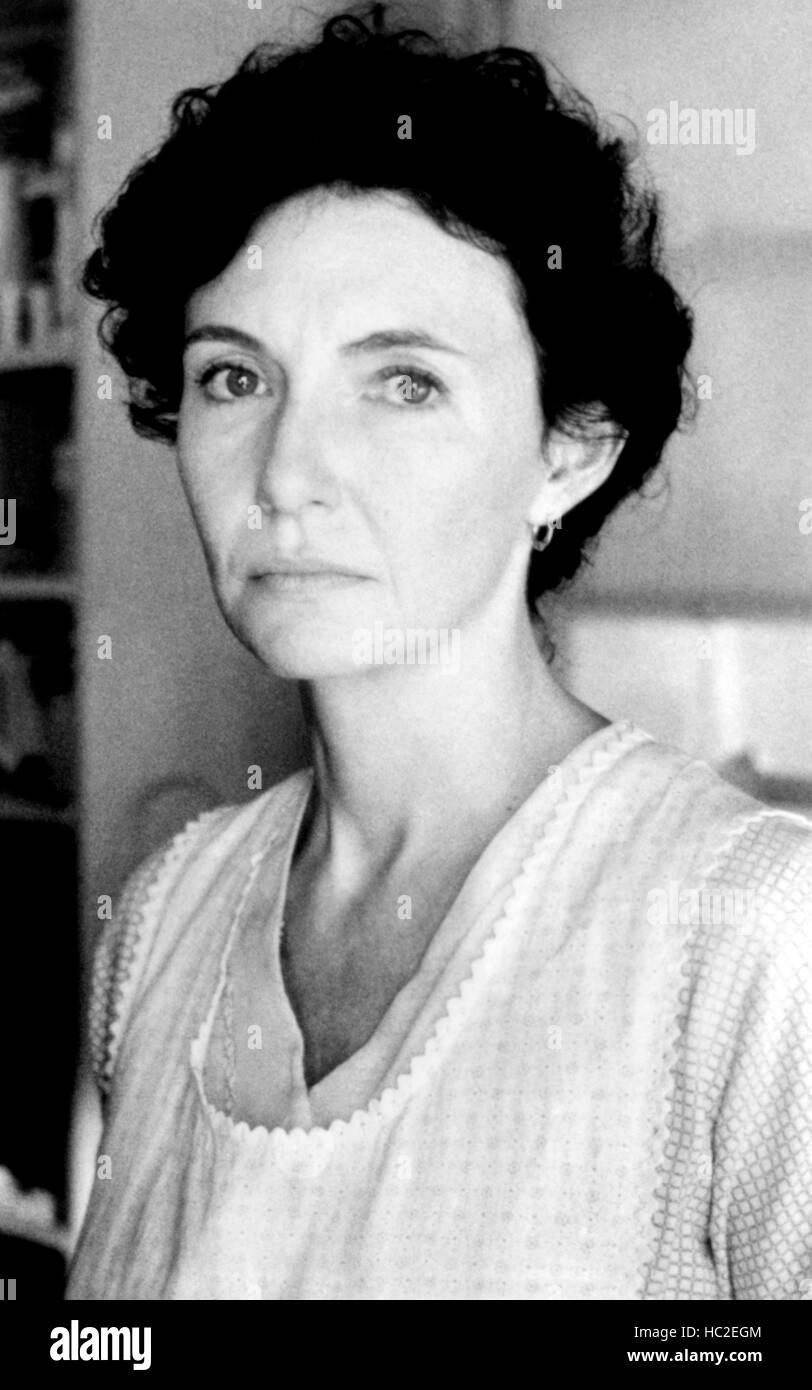 NIXON, Mary Steenburgen, 1995, ©Buena Vista/courtesy Everett Collection ...