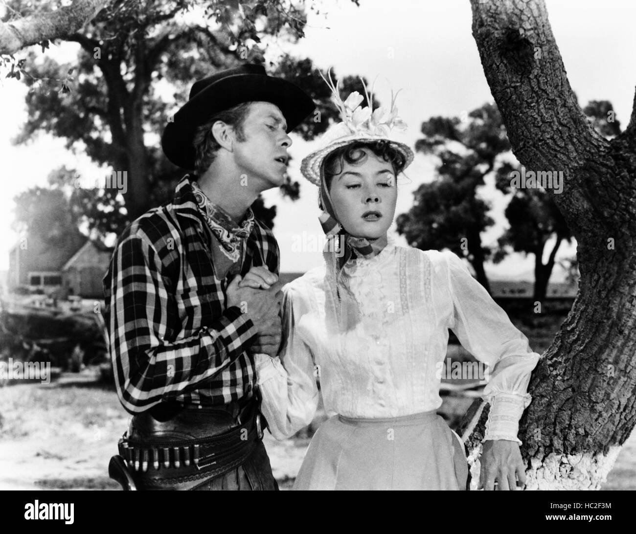 OKLAHOMA!, from left, Gene Nelson, Gloria Grahame, 1955, ©20th Century ...