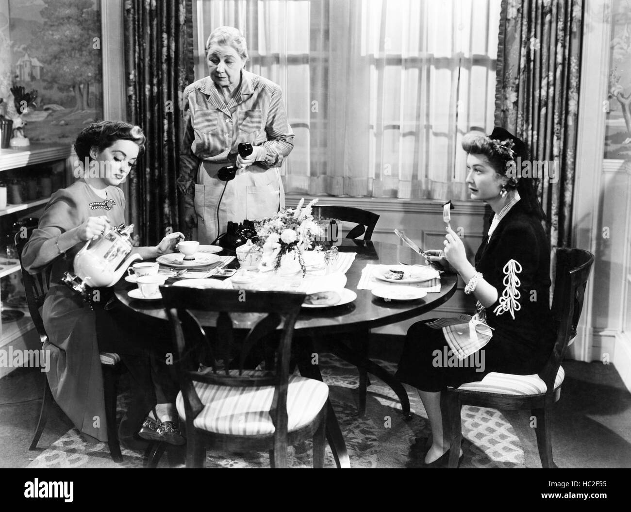 OLD ACQUAINTANCE, from left: Bette Davis, Esther Dale, Miriam Hopkins ...