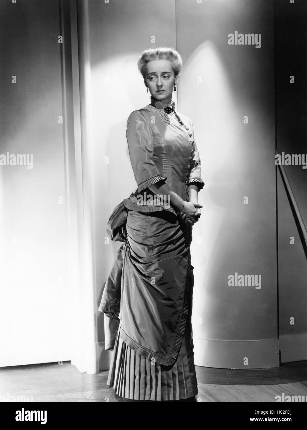 THE OLD MAID, Bette Davis, 1939 Stock Photo - Alamy