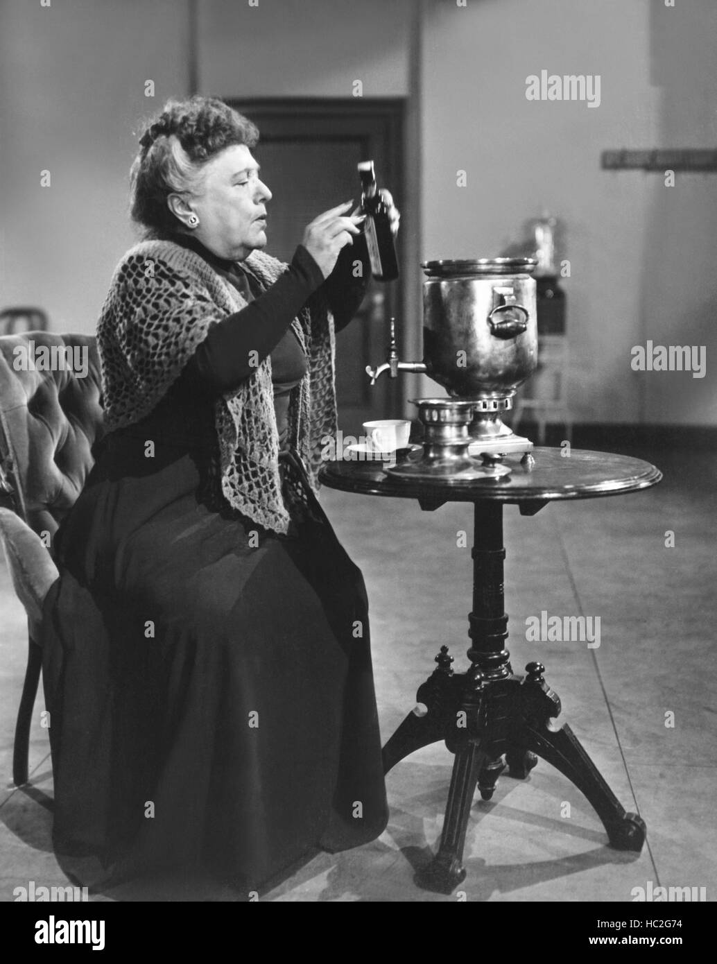 ON THE TOWN, Florence Bates, 1949 Stock Photo - Alamy