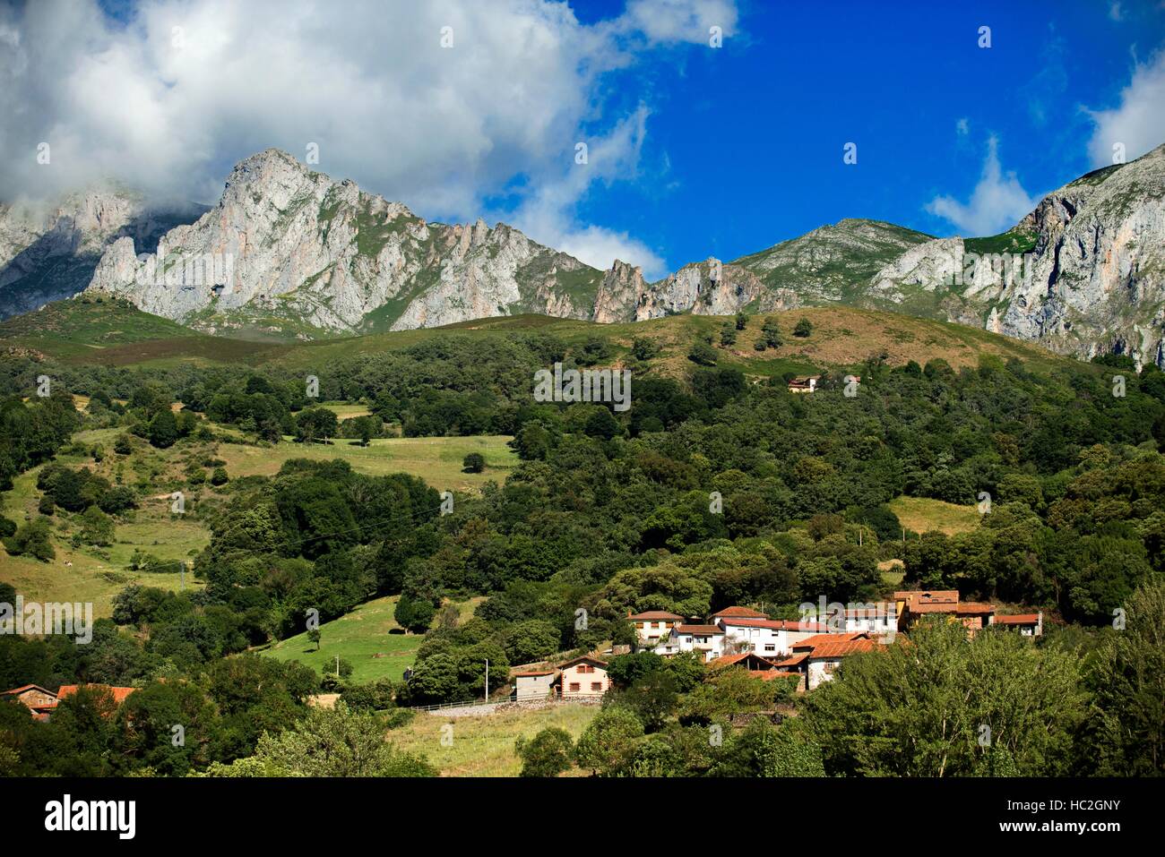 Parque nacional asturias hi-res stock photography and images - Alamy