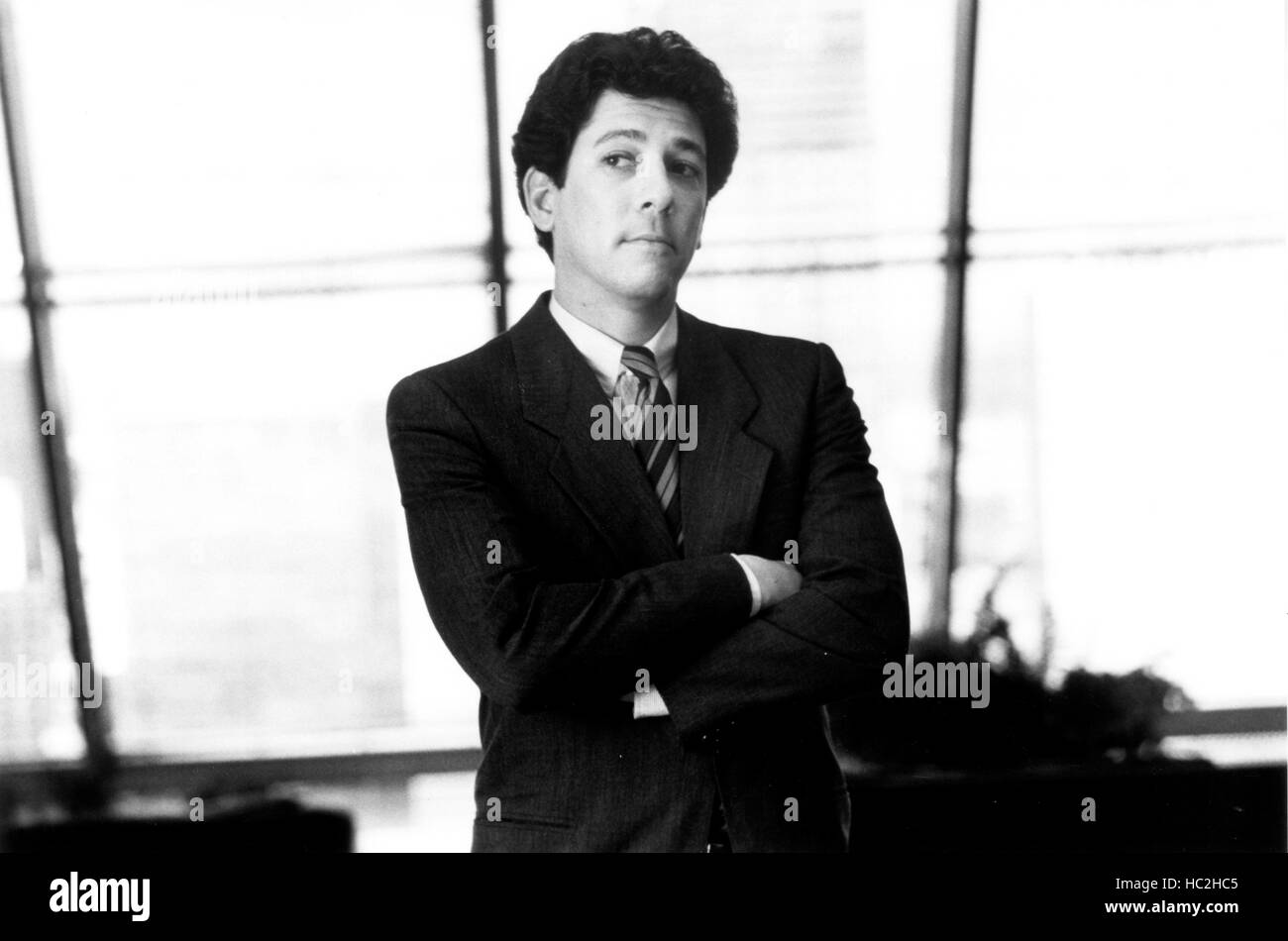 THE MASK, Peter Riegert, 1994, ©New Line Cinema/courtesy Everett ...