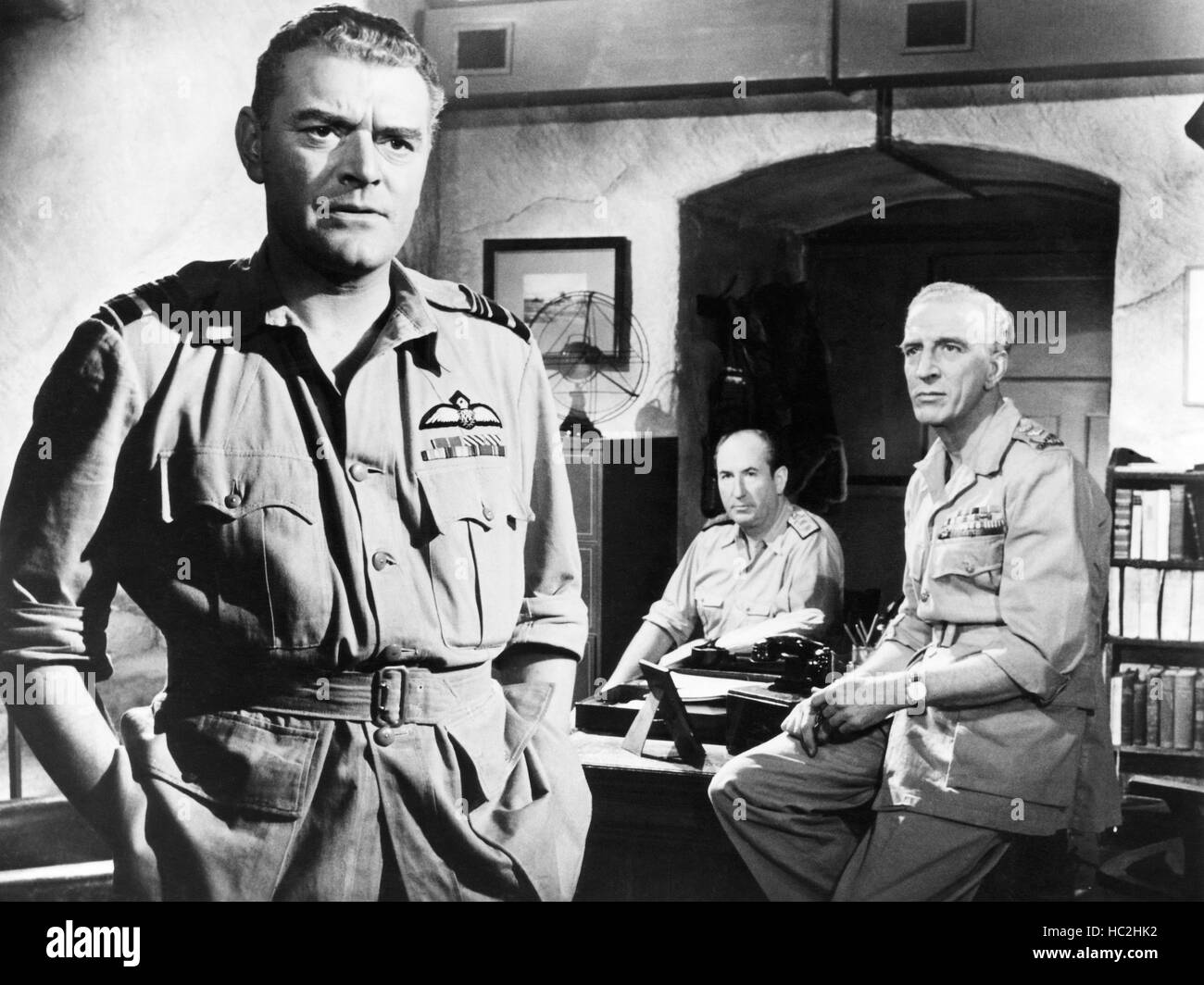 MALTA STORY, Jack Hawkins (left), 1953 Stock Photo - Alamy