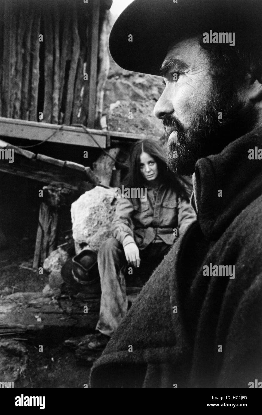 THE MAN WHO LOVED CAT DANCING, Sarah Miles, Burt Reynolds, 1973 Stock Photo - Alamy