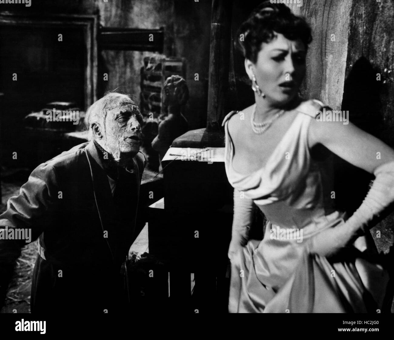 THE MAN WHO COULD CHEAT DEATH, Anton Diffring, Hazel Court, 1959 Stock ...