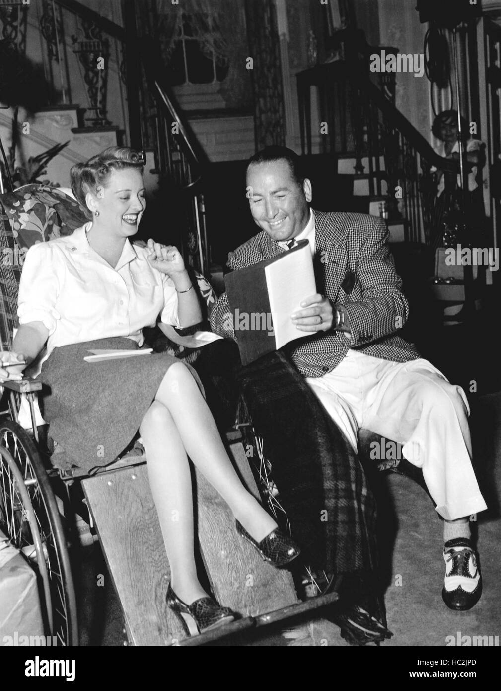 THE MAN WHO CAME TO DINNER, from left, Bette Davis, producer Hal Wallis ...