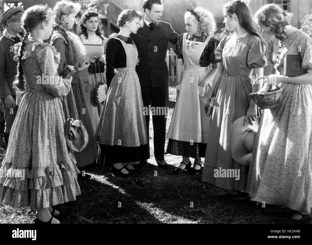M'LISS, center from left: Anne Shirley, John Beal, Barbara Pepper, 1936 Stock Photo - Alamy
