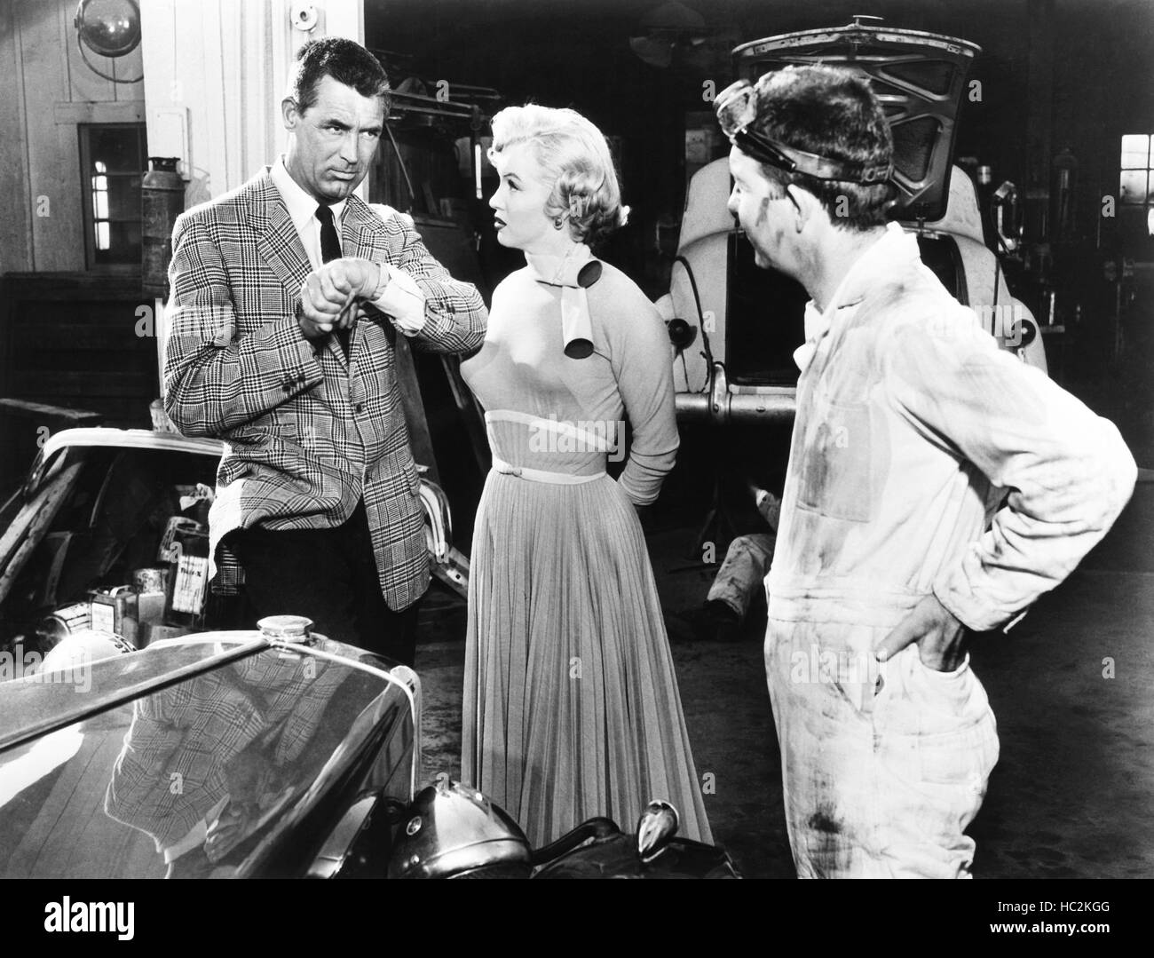MONKEY BUSINESS, from left: Cary Grant, Marilyn Monroe, Robert Nichols ...