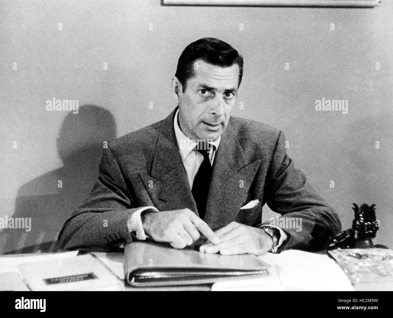 Reed Hadley, circa 1950s Stock Photo - Alamy