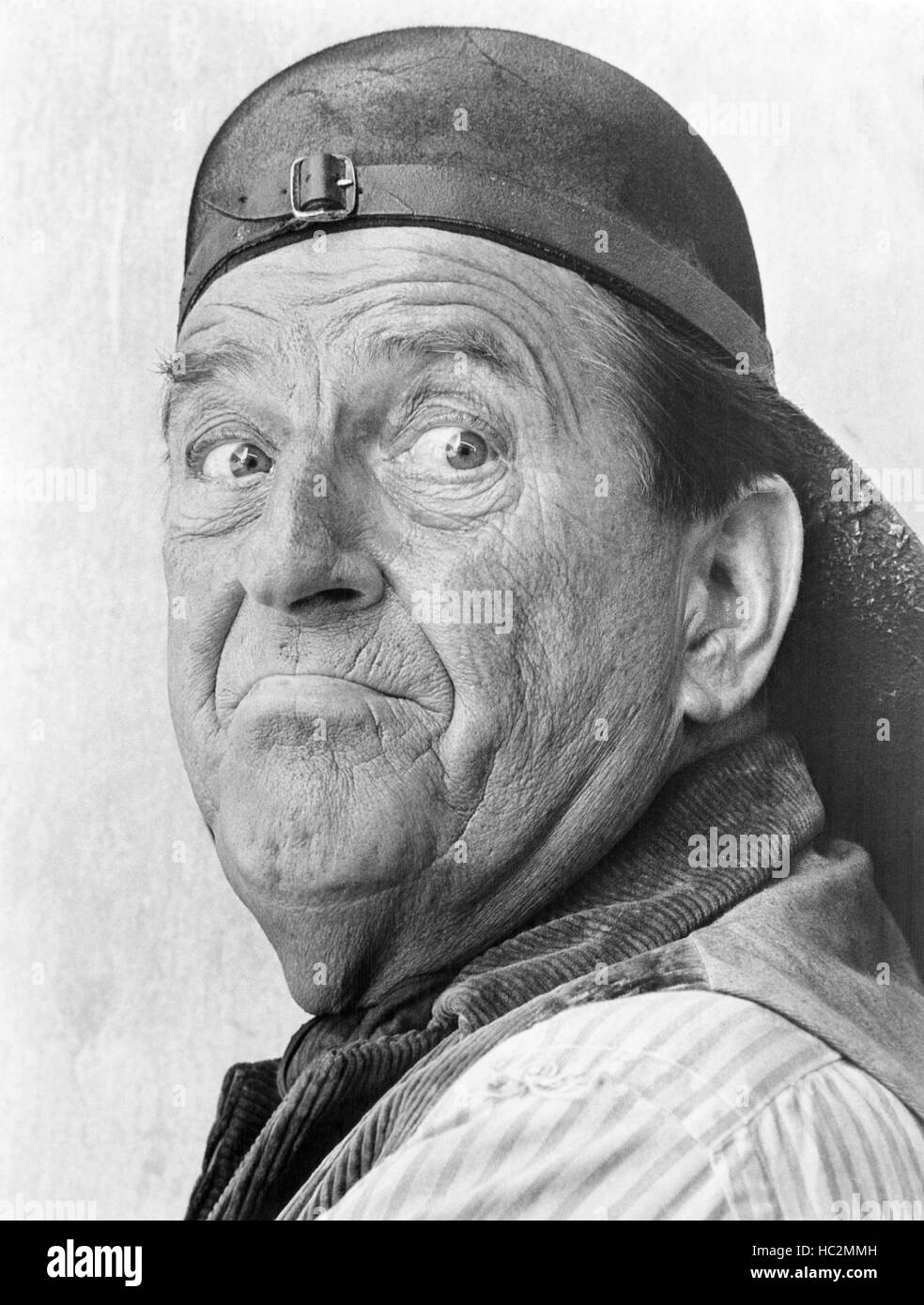 MY FAIR LADY, Stanley Holloway, 1964 Stock Photo - Alamy