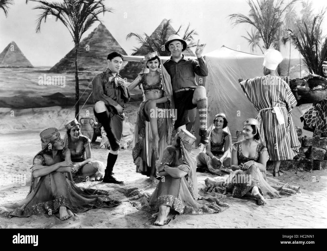 MY MUMMY'S ARMS, standing left: Shemp Howard, standing right: Harry ...