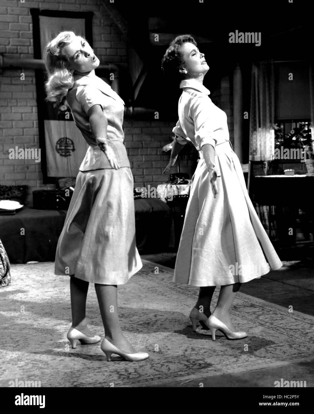 MY SISTER EILEEN, Janet Leigh, Betty Garrett, 1955 Stock Photo - Alamy