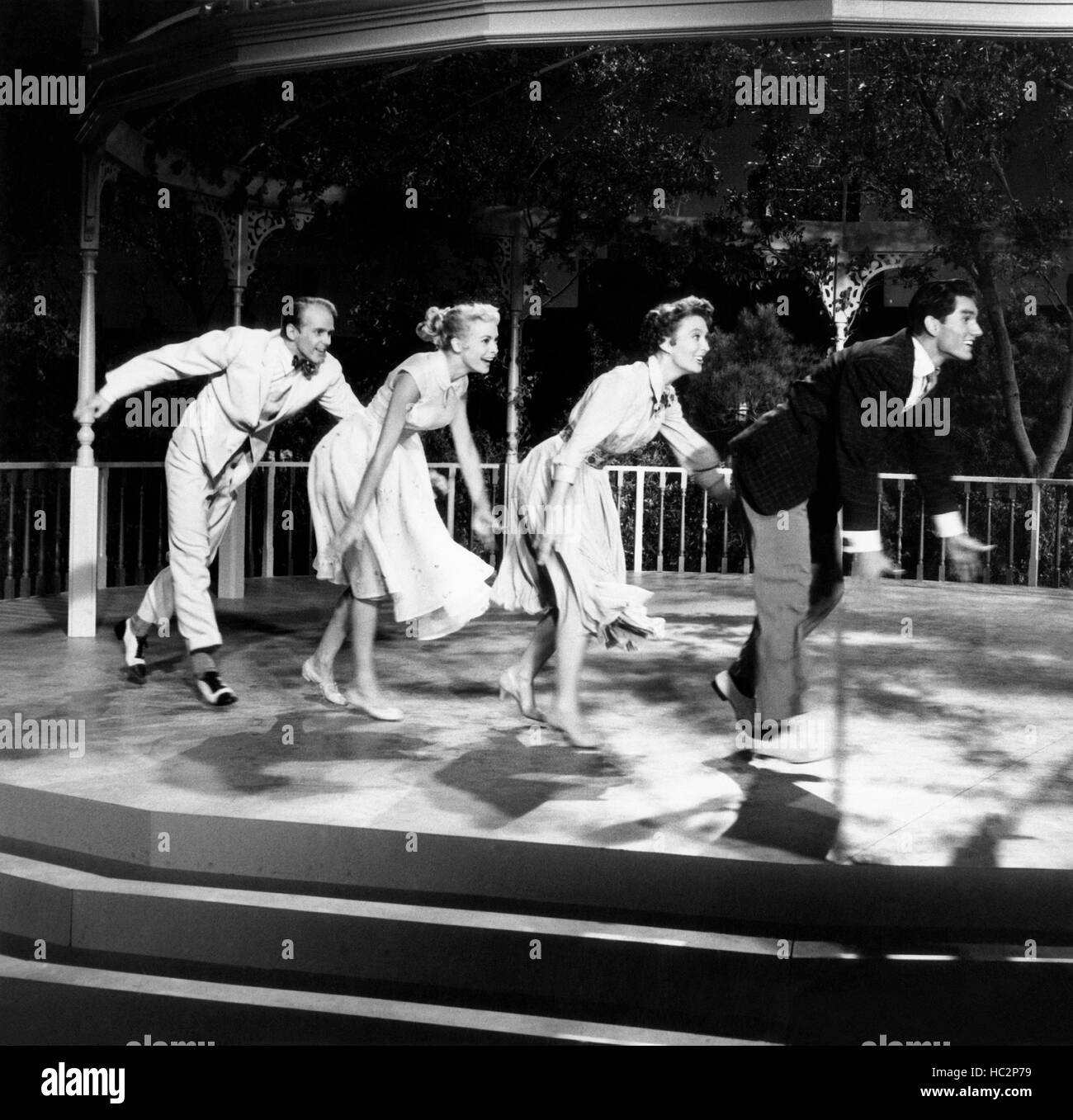 MY SISTER EILEEN, from left: Bob Fosse, Janet Leigh, Betty Garrett ...