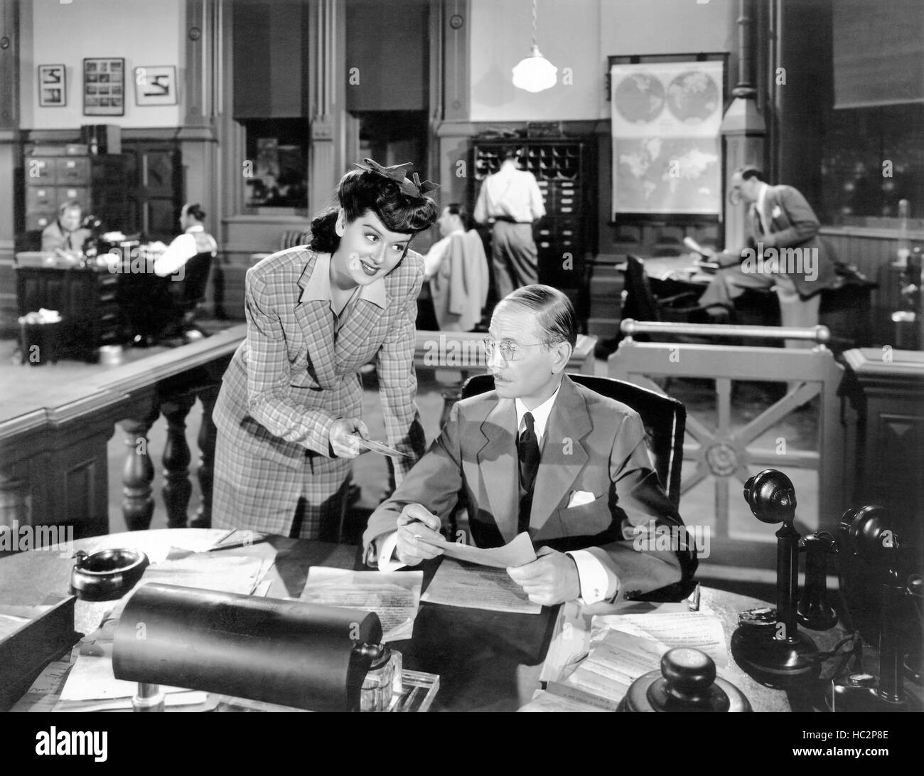 MY SISTER EILEEN, from left, Rosalind Russell, Walter Soderling, 1942 ...