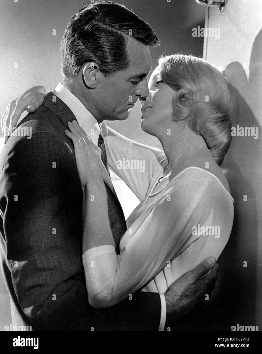 NORTH BY NORTHWEST, Cary Grant, Eva Marie Saint, 1959 Stock Photo - Alamy