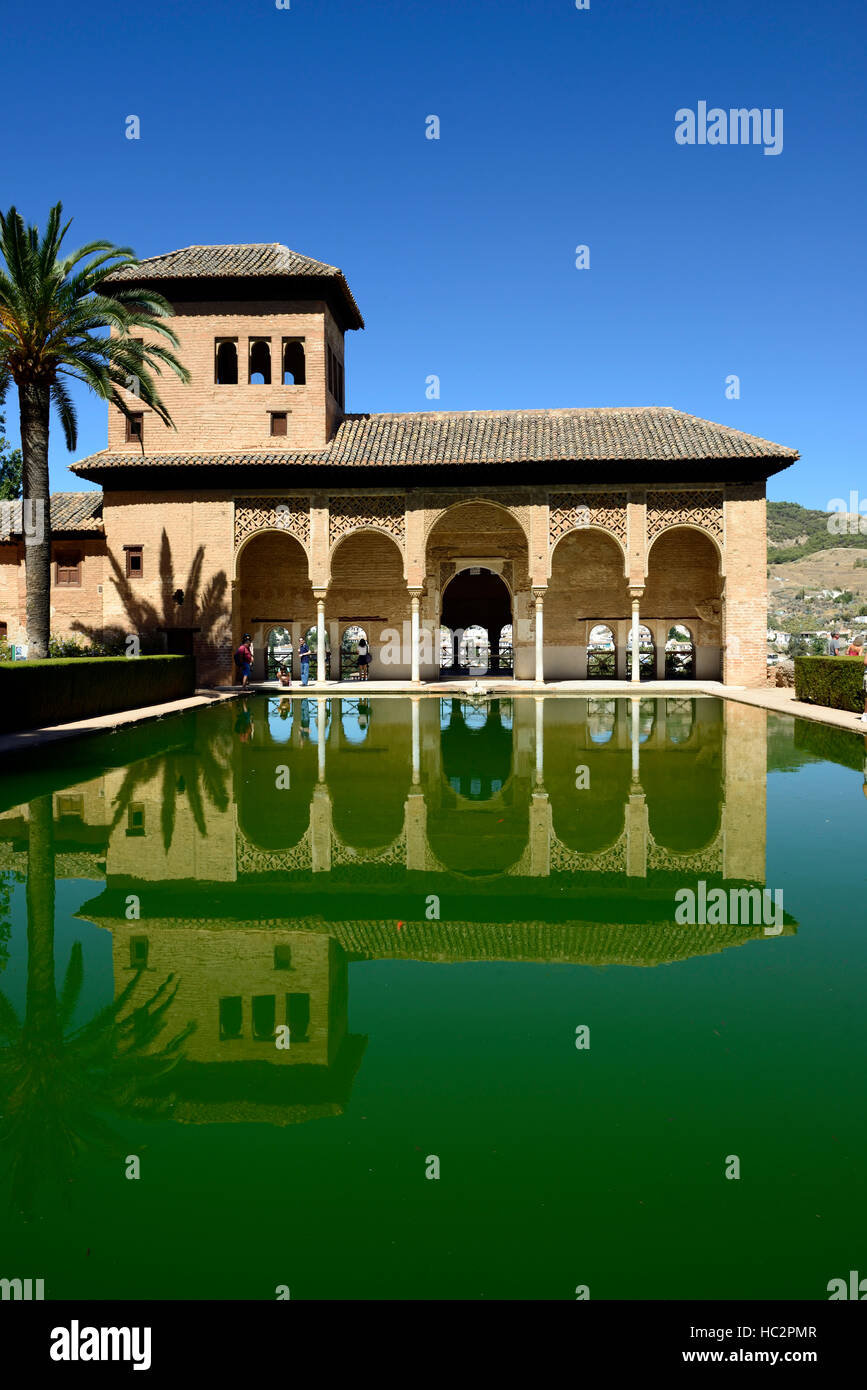 The Ladies Tower Torre de las Damas Garden of the Partal Alhambra ...