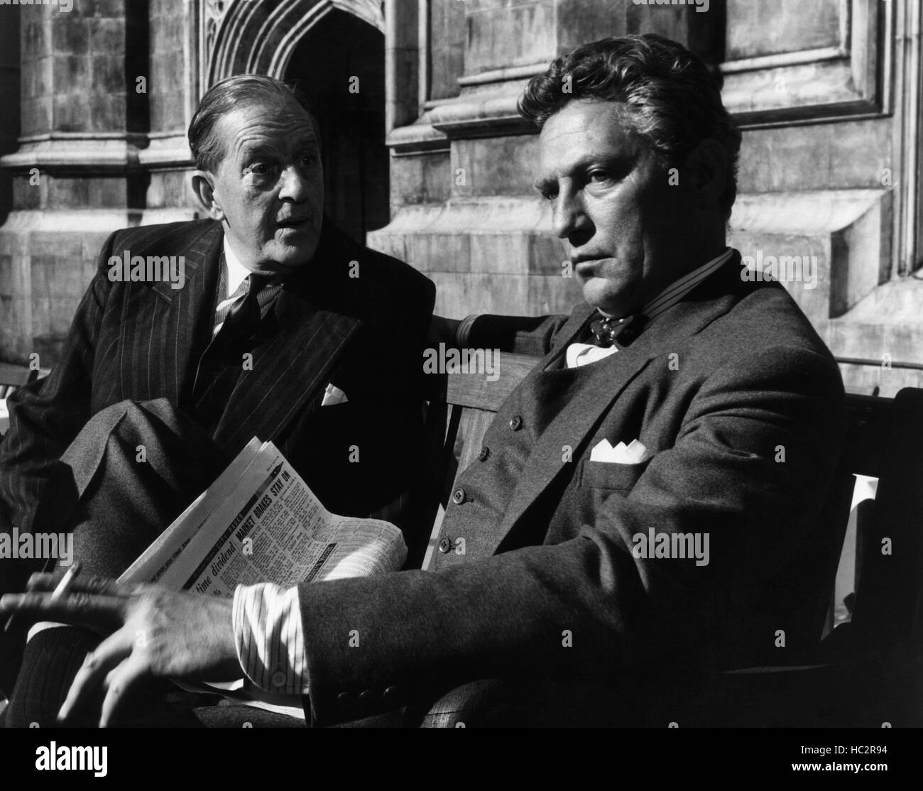 NO LOVE FOR JOHNNIE, Stanley Holloway, Peter Finch, 1961 Stock Photo ...