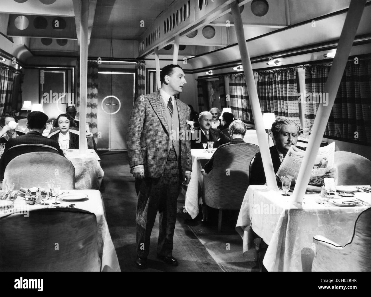 NON-STOP NEW YORK, Frank Cellier (standing), Francis L. Sullivan ...