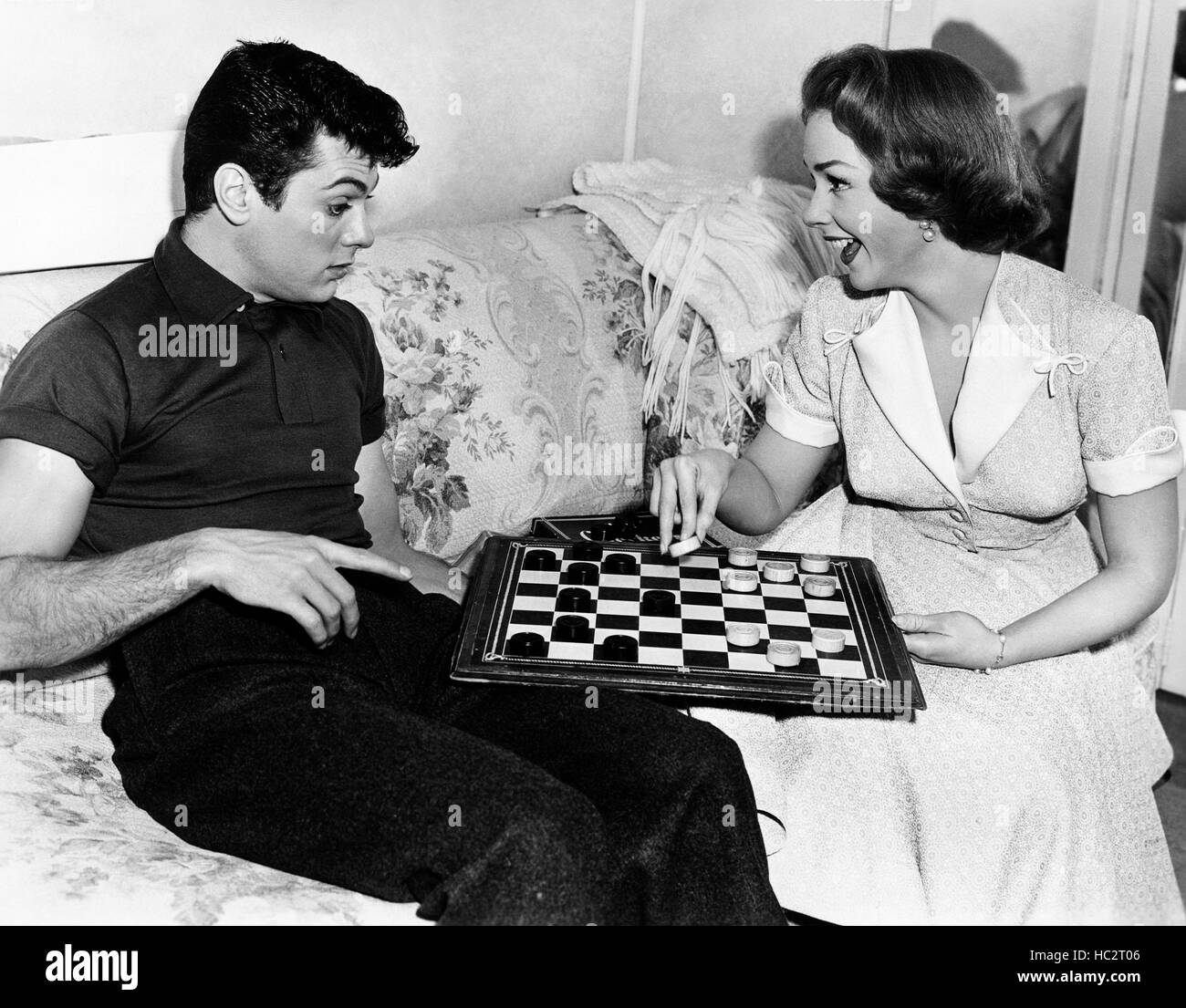 NO ROOM FOR THE GROOM, from left: Tony Curtis, Piper Laurie, playing ...