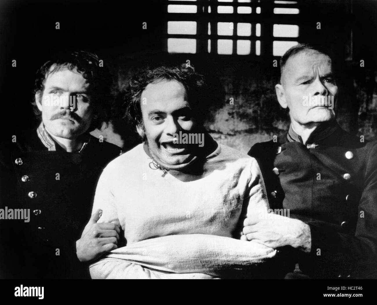 NOSFERATU: PHANTOM DER NACHT, Roland Topor, (center), 1979, TM ...