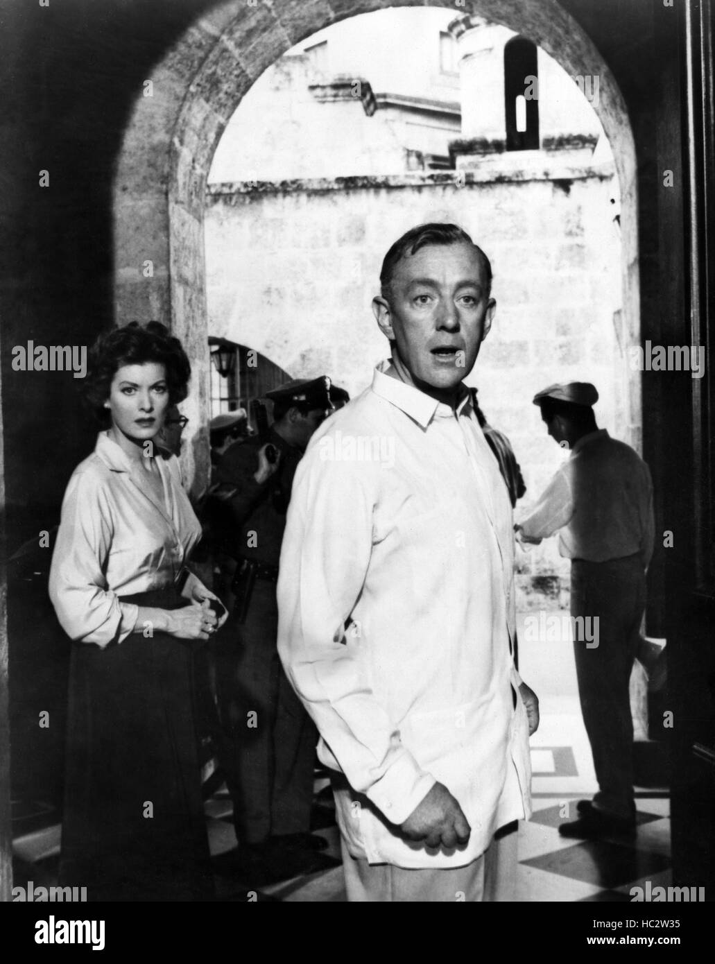 OUR MAN IN HAVANA, Maureen O'Hara, Alec Guinness, 1959 Stock Photo - Alamy
