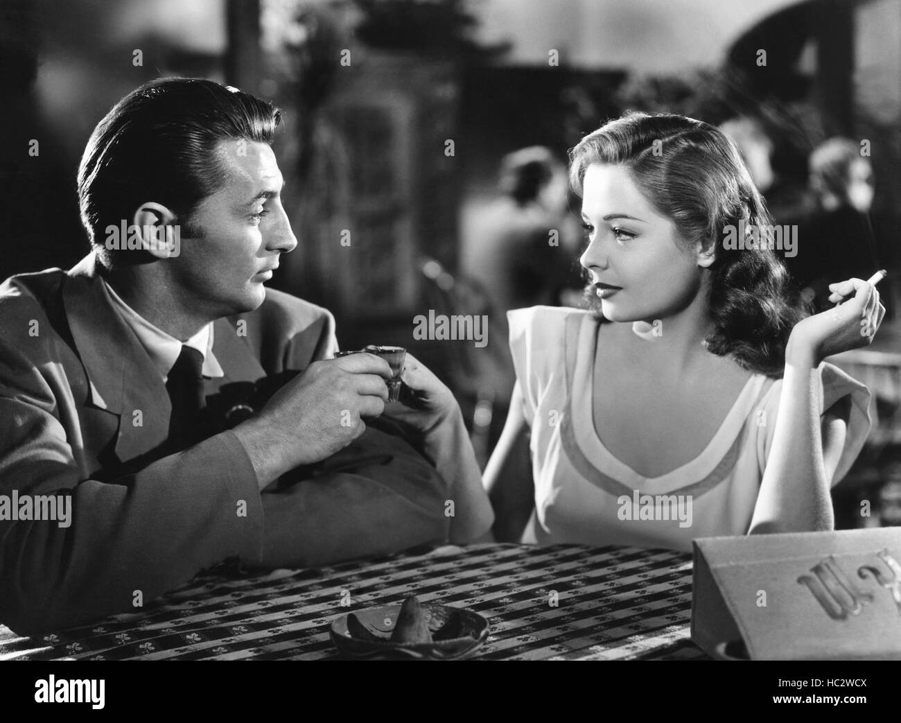 OUT OF THE PAST, from left, Robert Mitchum, Jane Greer, 1947 Stock ...