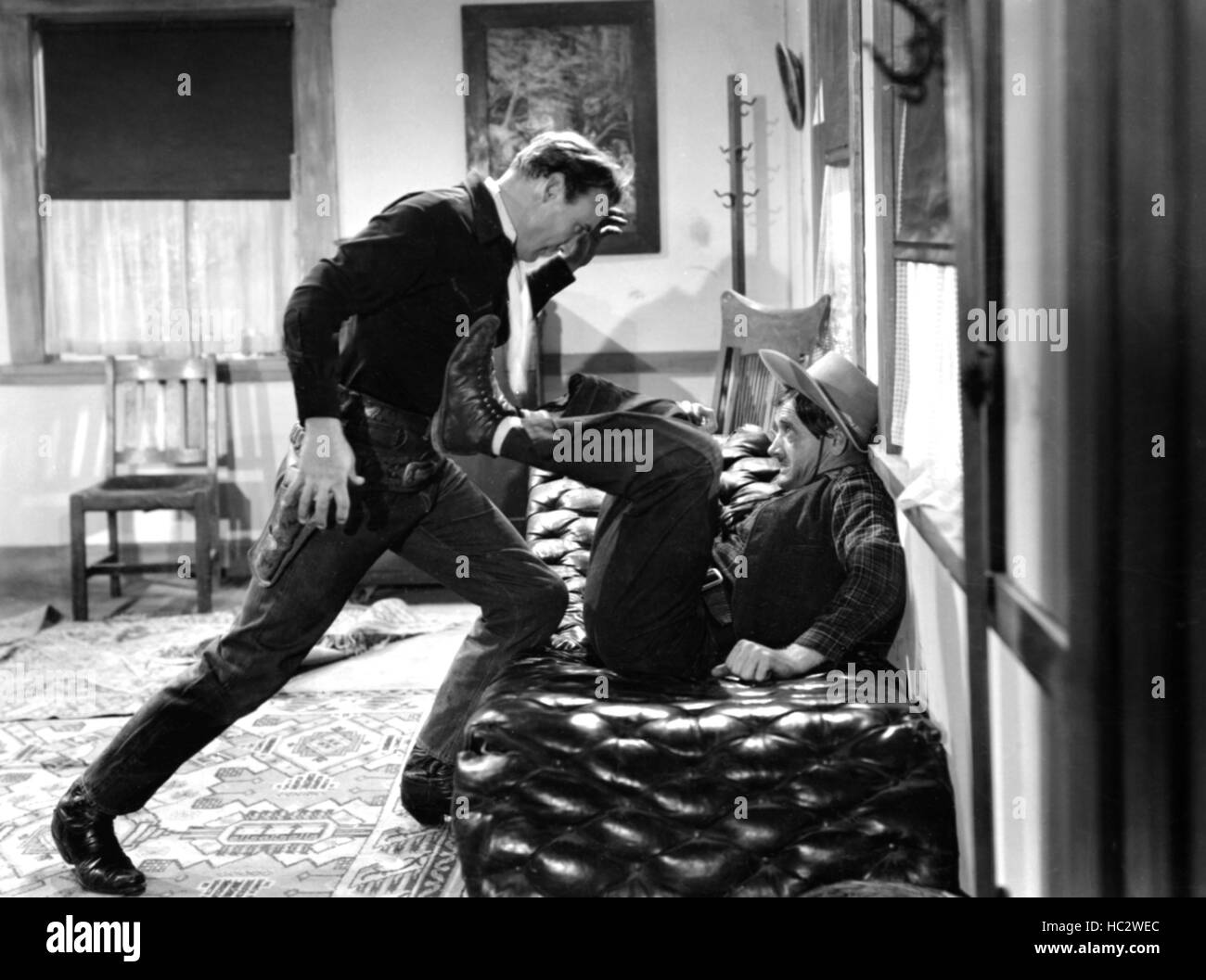 OUTLAW ROUNDUP, from left: Dave O'Brien, Jack Ingram, 1944 Stock Photo ...