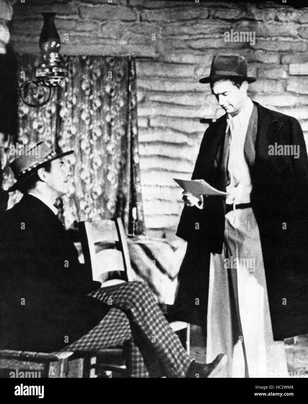 THE OUTLAW, Walter Huston, director Howard Hughes, on-set, 1943 Stock ...
