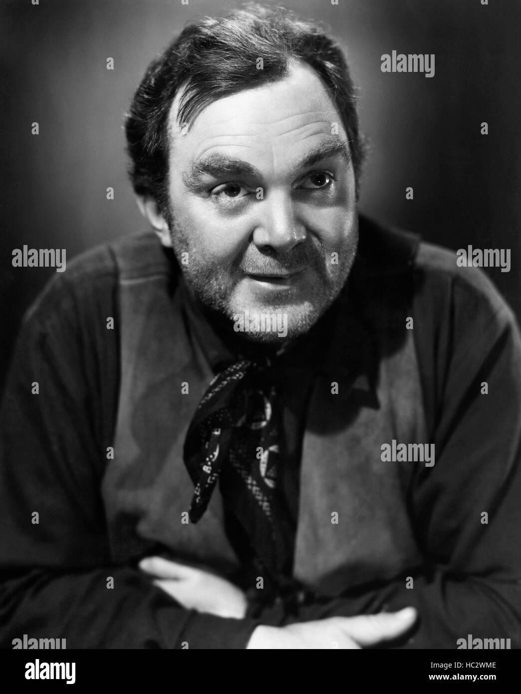THE OUTLAW, Thomas Mitchell, 1943 Stock Photo - Alamy