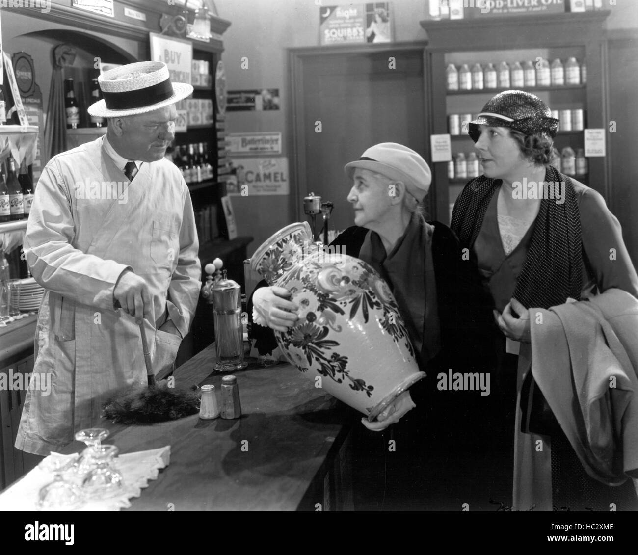 THE PHARMACIST, W.C. Fields, Emma Tansey (with vase), 1933 Stock Photo ...
