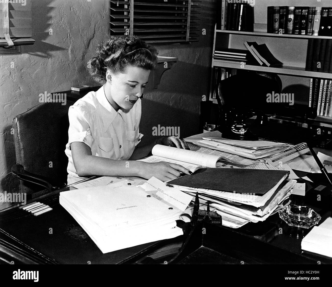 PHANTOM LADY, producer Joan Harrison at work, 1944 Stock Photo - Alamy