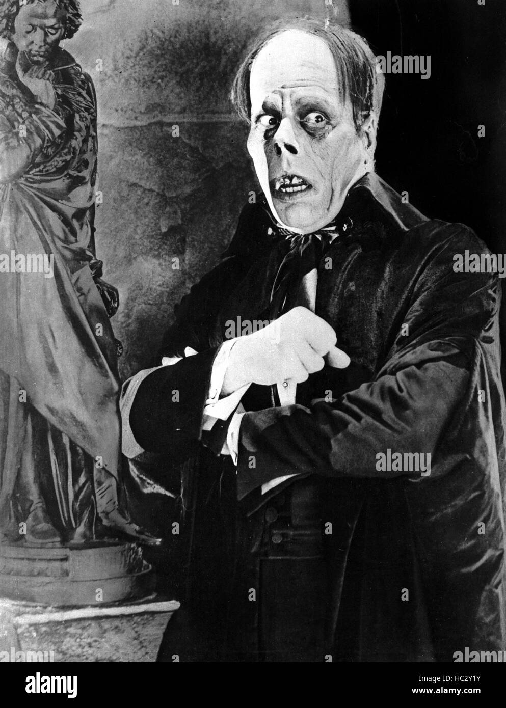 THE PHANTOM OF THE OPERA, Lon Chaney, Sr., 1925 Stock Photo - Alamy