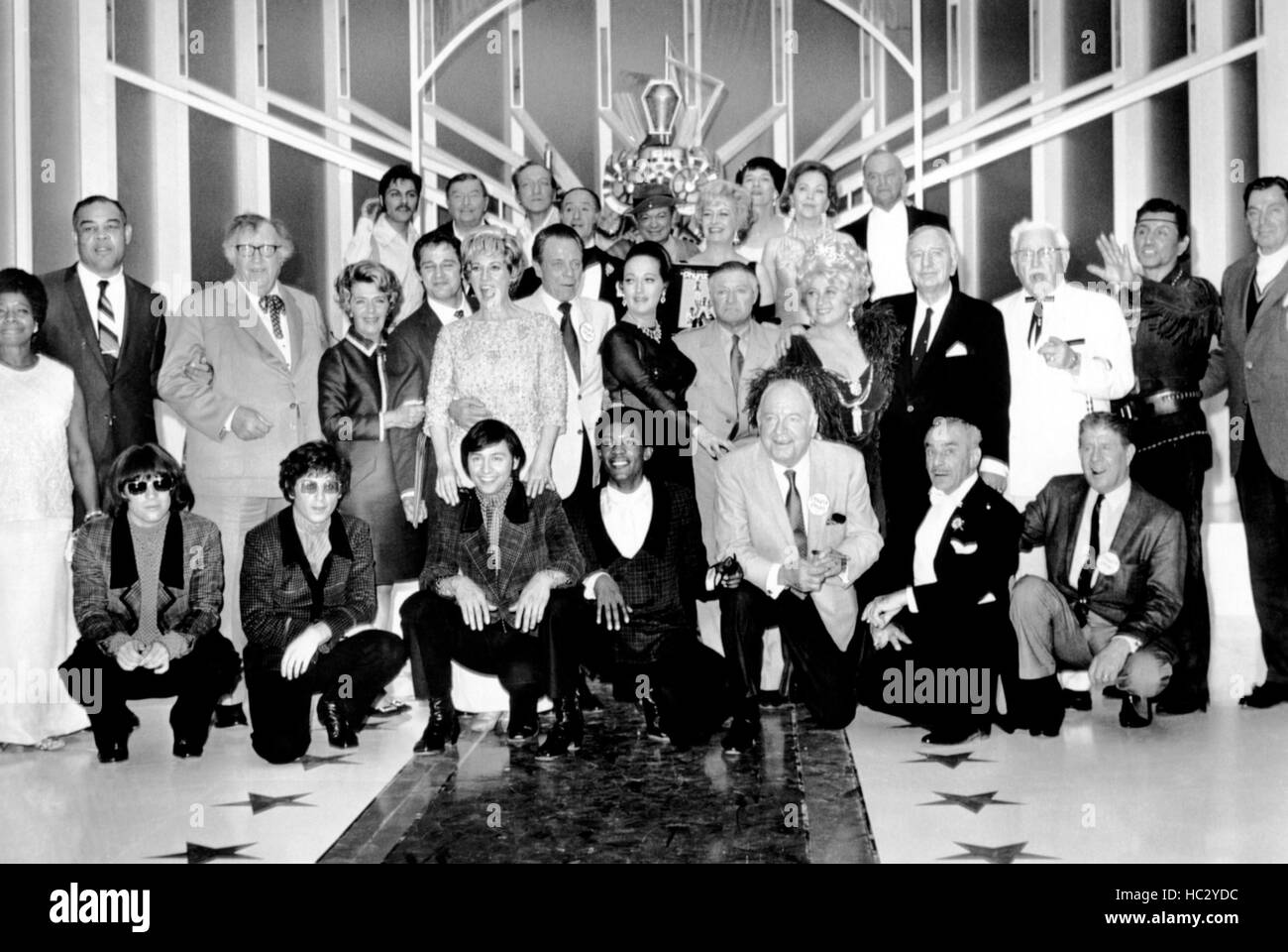 Cast of THE PHYNX, incl. Pat O'Brien, Fritz Feld, Rudy Vallee ...