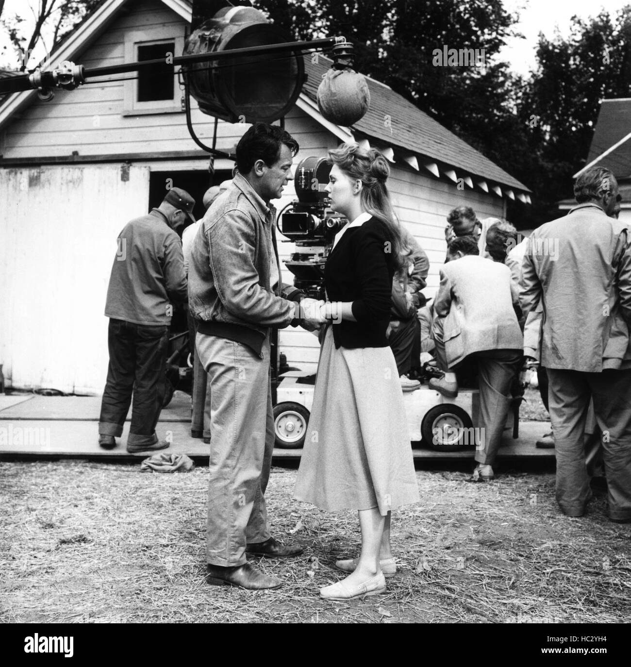 PICNIC, from left, William Holden, Kim Novak, on-set, 1955 Stock Photo ...
