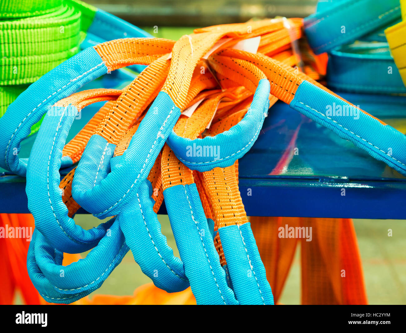 Lifting slings hi-res stock photography and images - Alamy
