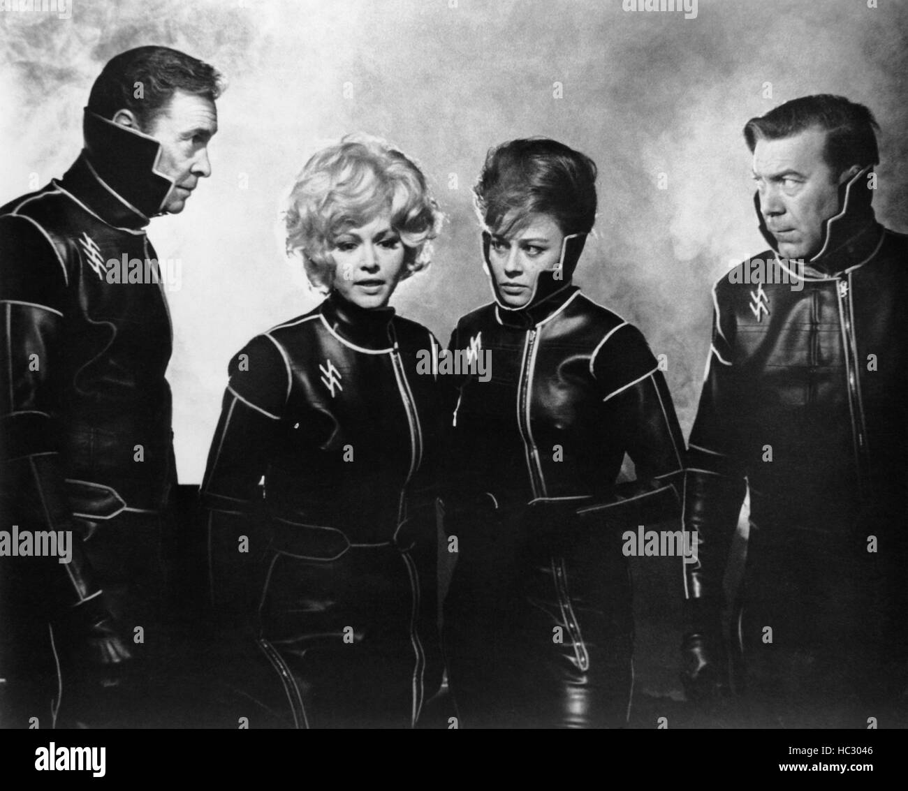 PLANET OF THE VAMPIRES, (aka TERRORE NELLO SPAZIO), Barry Sullivan, Evi ...