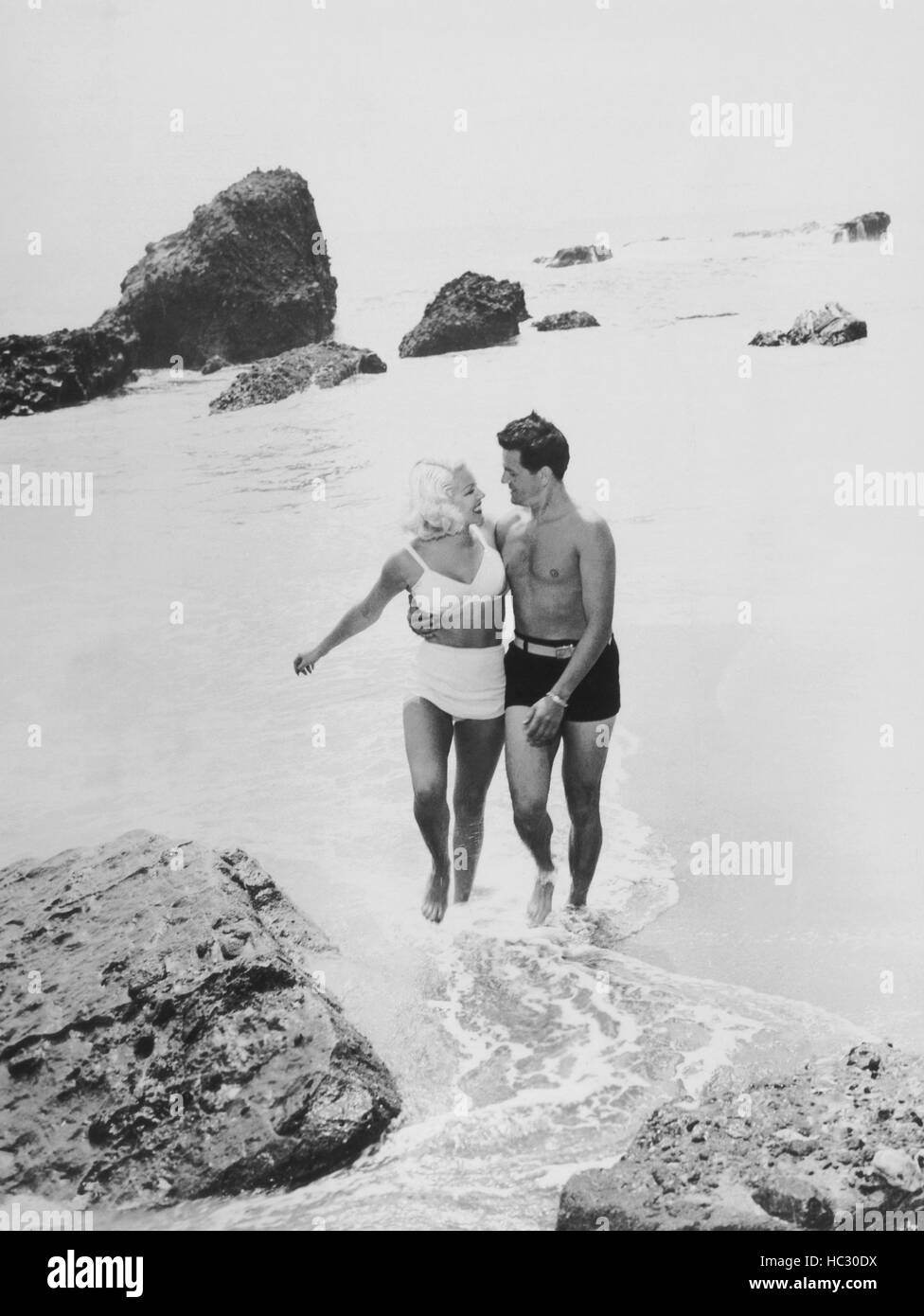 THE POSTMAN ALWAYS RINGS TWICE, from left: Lana Turner, John Garfield ...