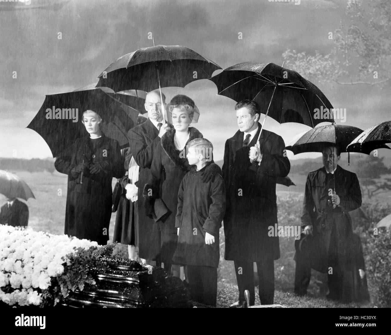 PORTRAIT IN BLACK, from left, Sandra Dee, John Wengraf, Lana Turner ...