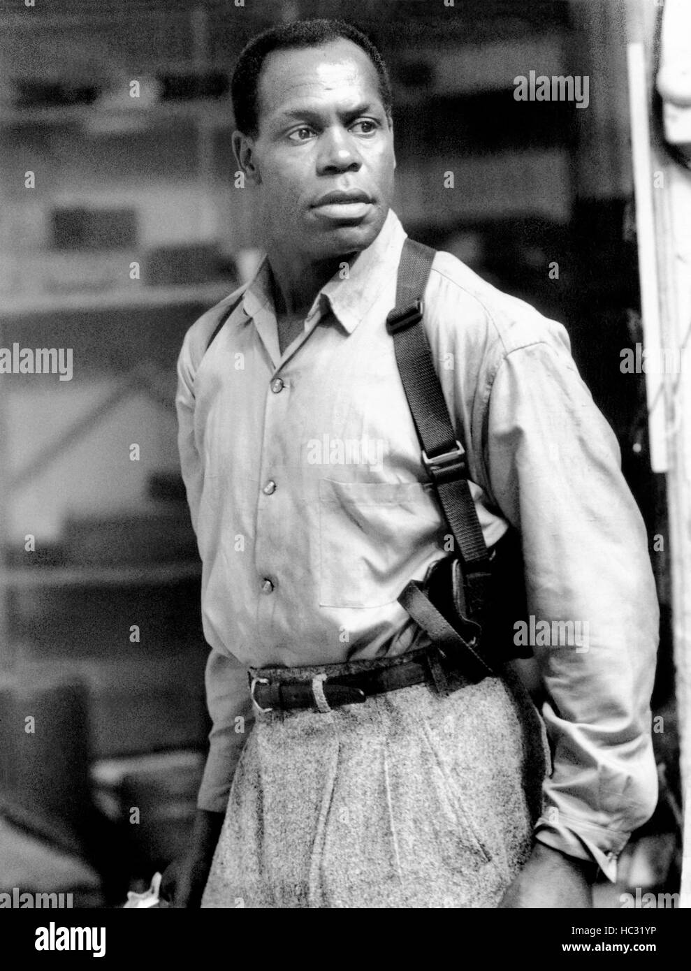 PREDATOR 2, Danny Glover, 1990, TM & Copyright ©20th Century Fox Film ...