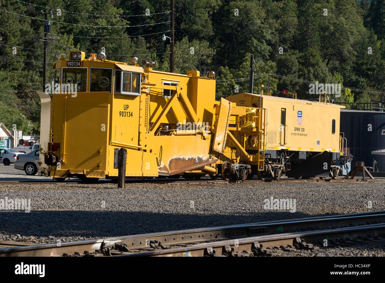 Union Pacific spreader in the Dunsmuir California rail yard Stock Photo ...