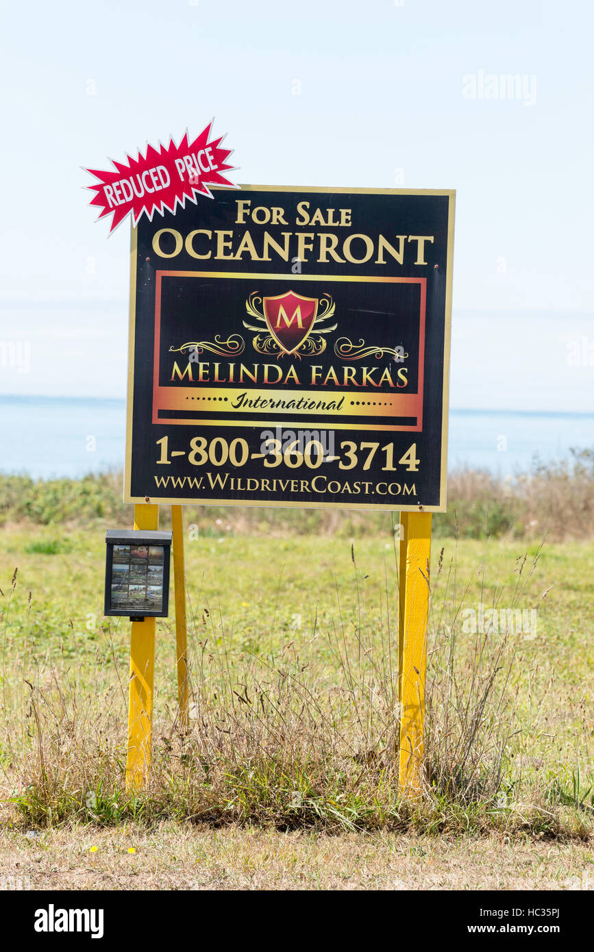 Oceanfront estate hi-res stock photography and images - Alamy