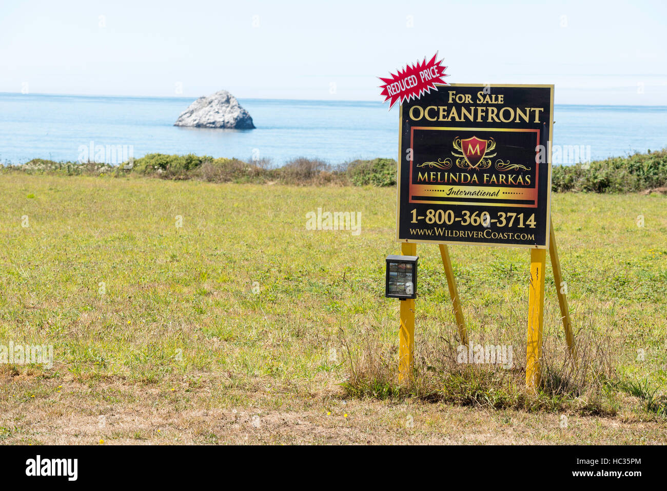 Oceanfront estate hi-res stock photography and images - Alamy