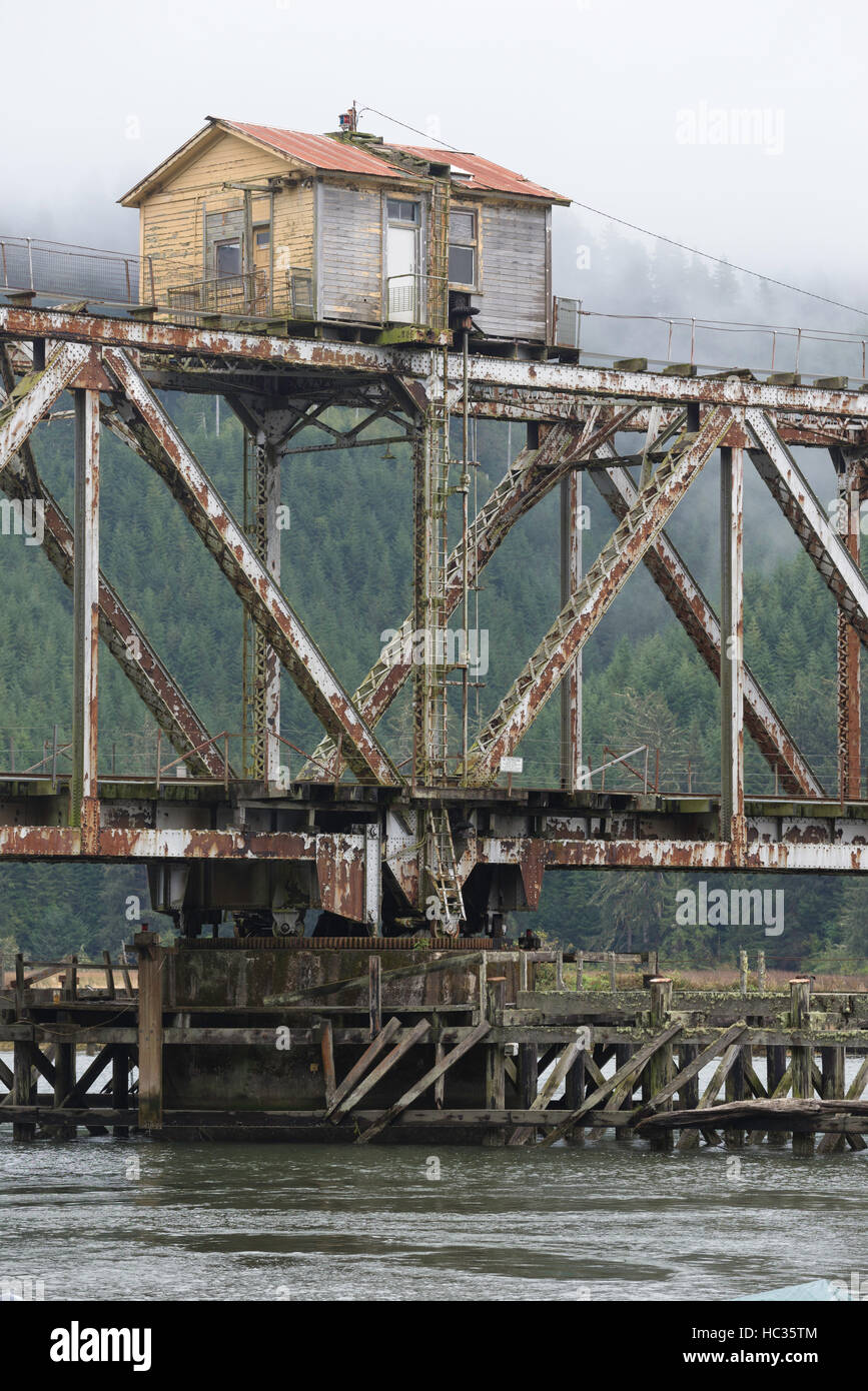 Western railroad bridge hi-res stock photography and images - Alamy