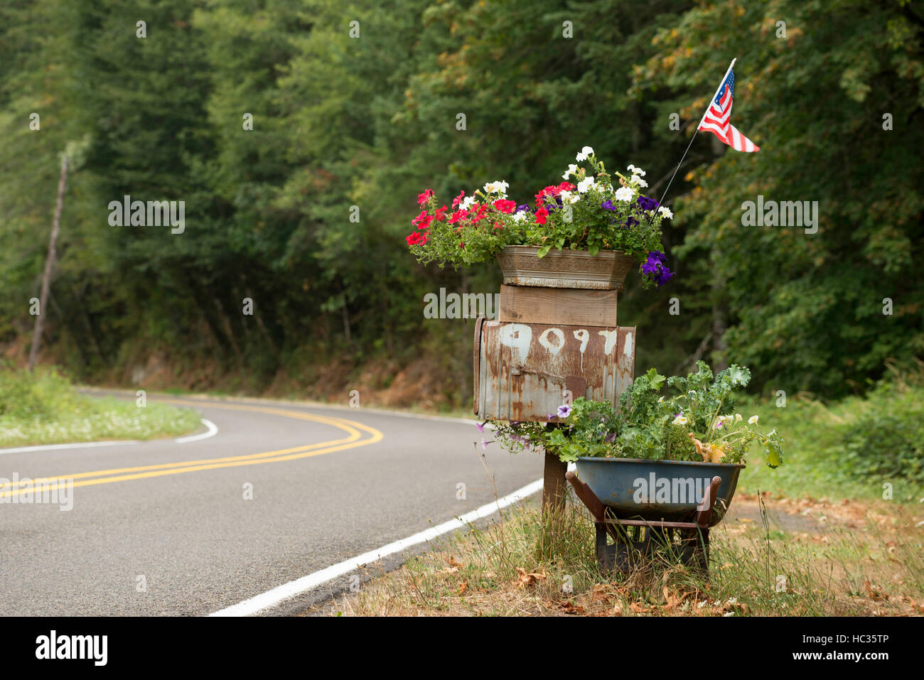 Decorative mailbox on a road in Western Oregon Stock Photo - Alamy