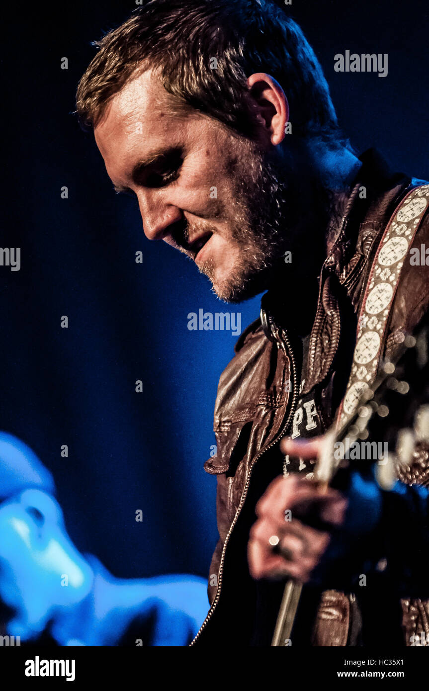 Brian fallon hi-res stock photography and images - Alamy