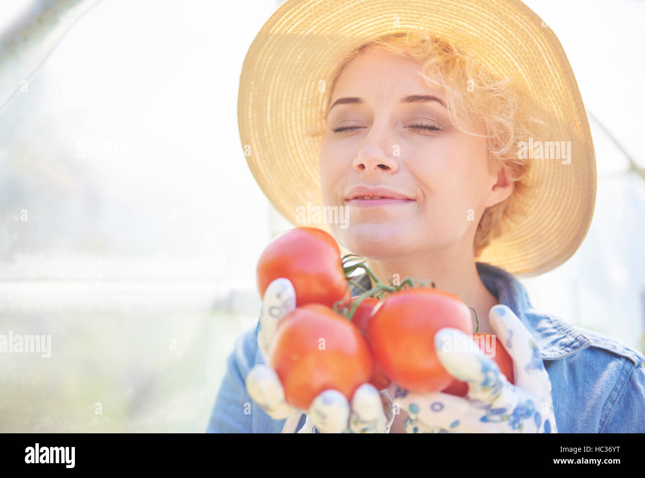 Wonderful smell of fresh vegetables Stock Photo - Alamy