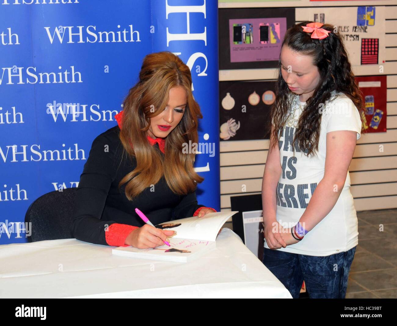 Vicky Pattison signs copies of her new book 'The Real Me' Featuring ...
