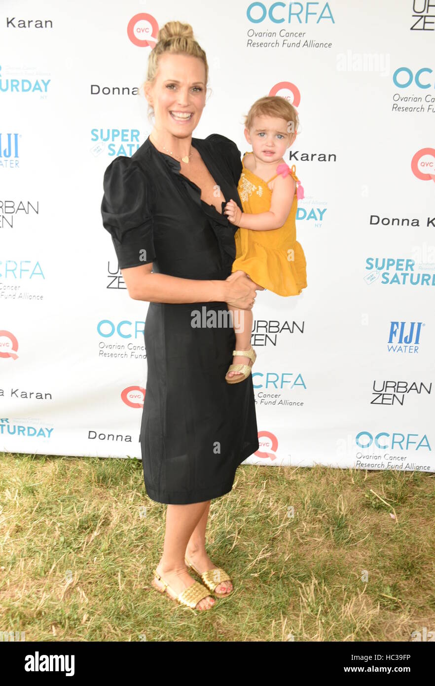 Kelly simms hi-res stock photography and images - Alamy